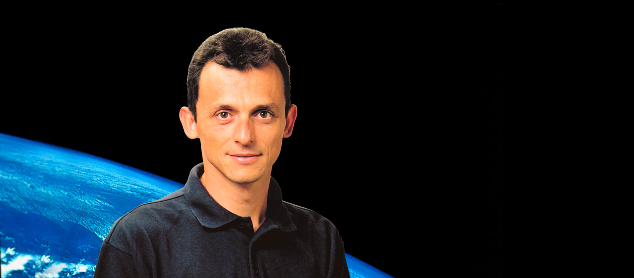 Astronauta Pedro Duque 1265x556px - Encuentros El Mercurio